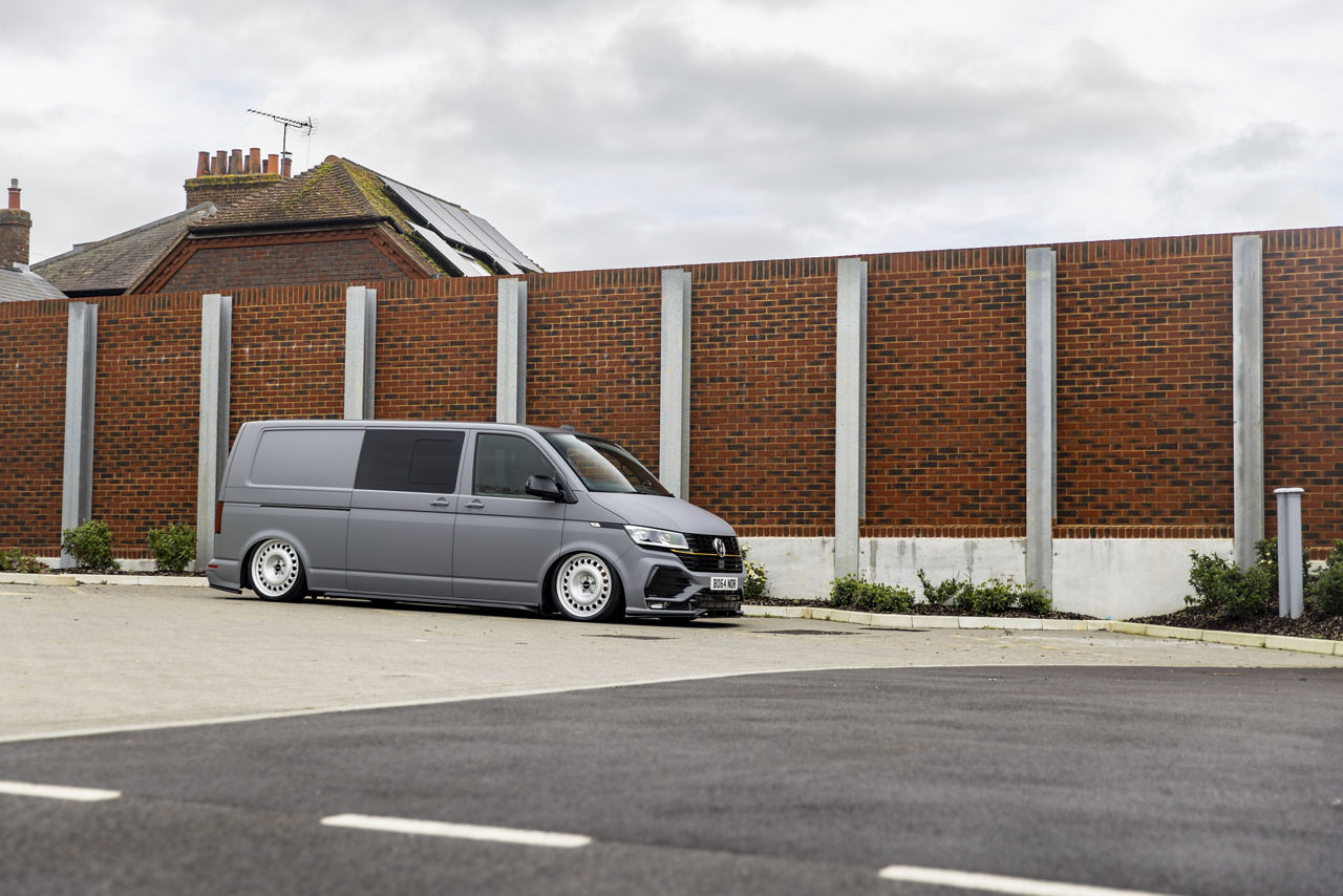 2017 Volkswagen T6.1 - Rotiform STL - Silver | Rotiform